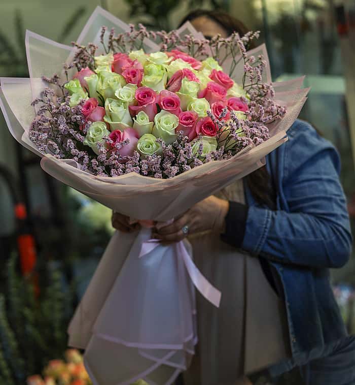 100 Roses | Flower Delivery in Dubai, Sharjah & Ajman | Same Day ...